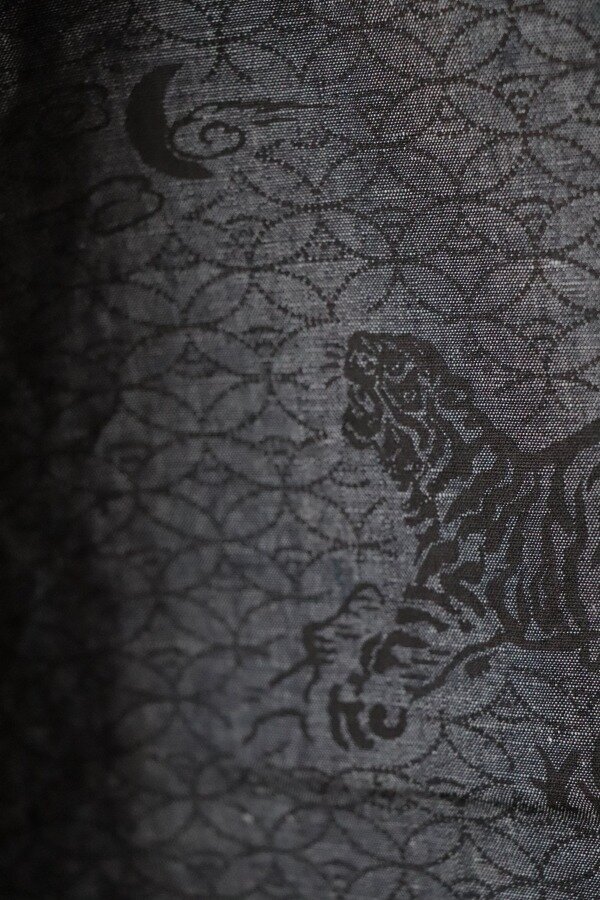 “Tiger ＆ Cresent moon” Travel Shirt / Deep Indigo - BSSL-25112 ...